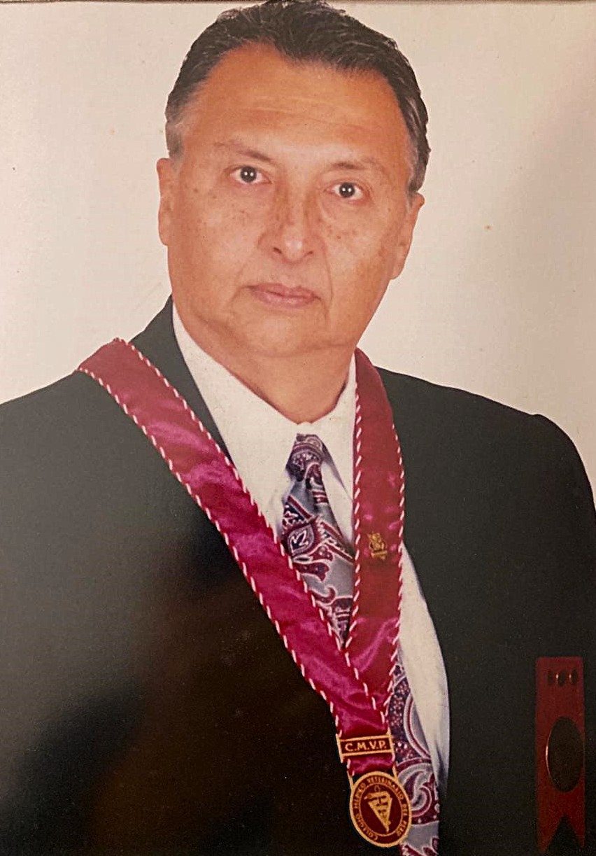 Vida y logros del Dr. Carlos De Salas en veterinaria (VH 103 ...